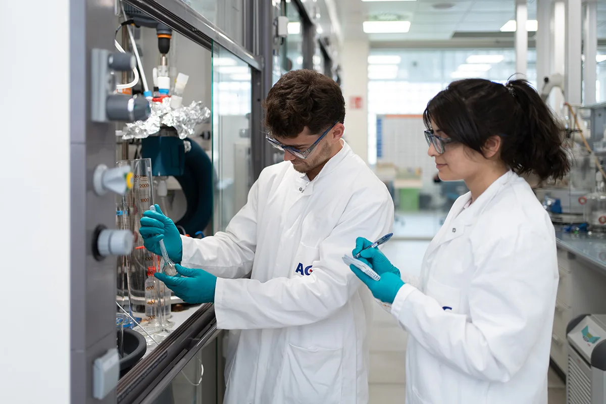 CDMO Services - AGC Pharma Chemicals