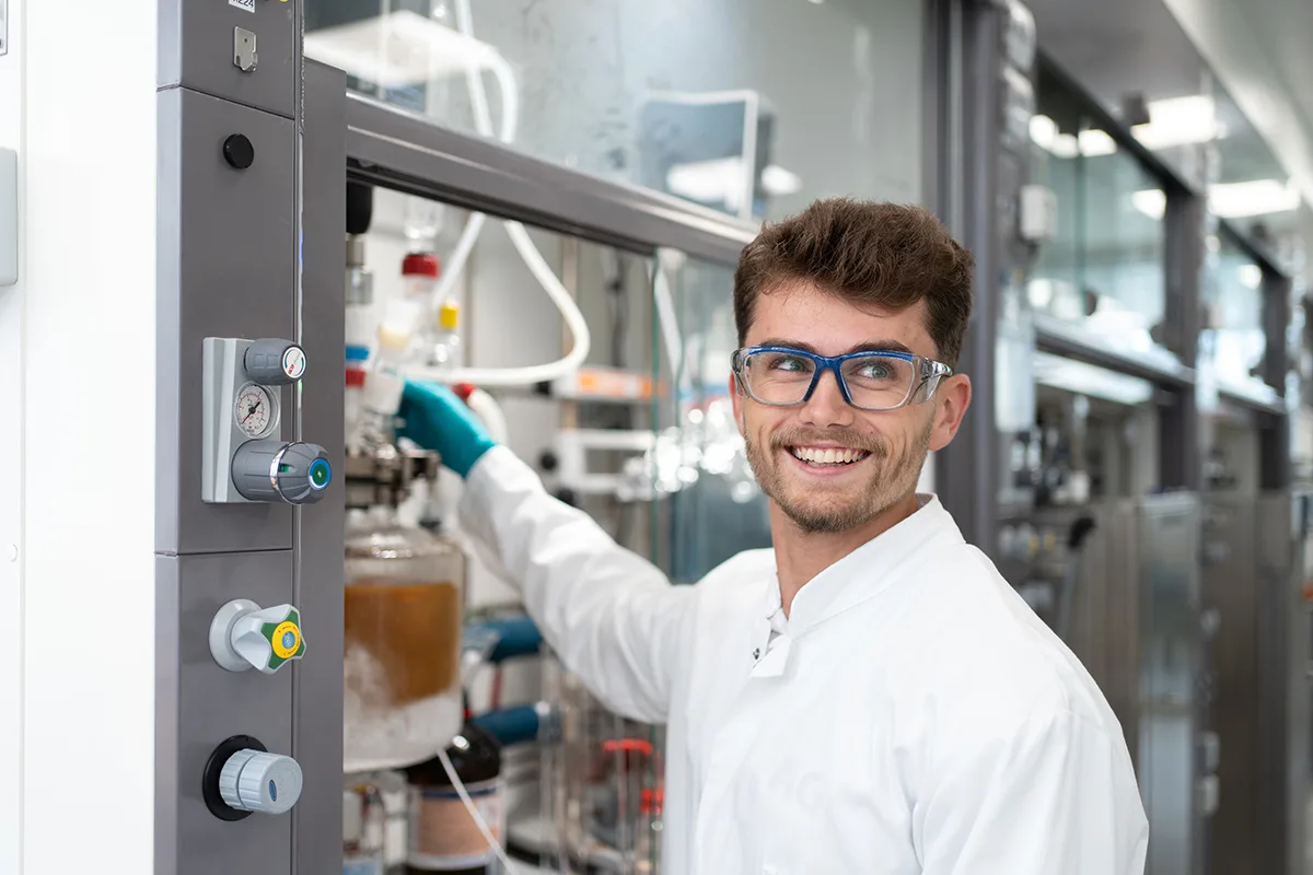 Linkedin Careers - AGC Pharma Chemicals